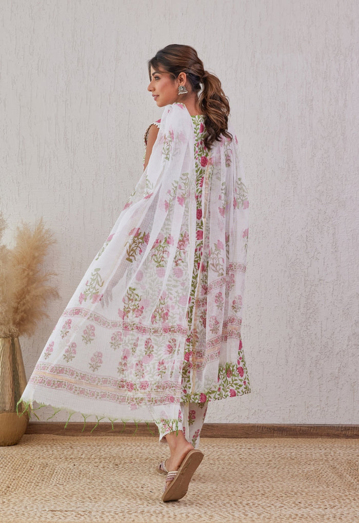 White Hand Block Printed Kurta set With Doriya Dupatta