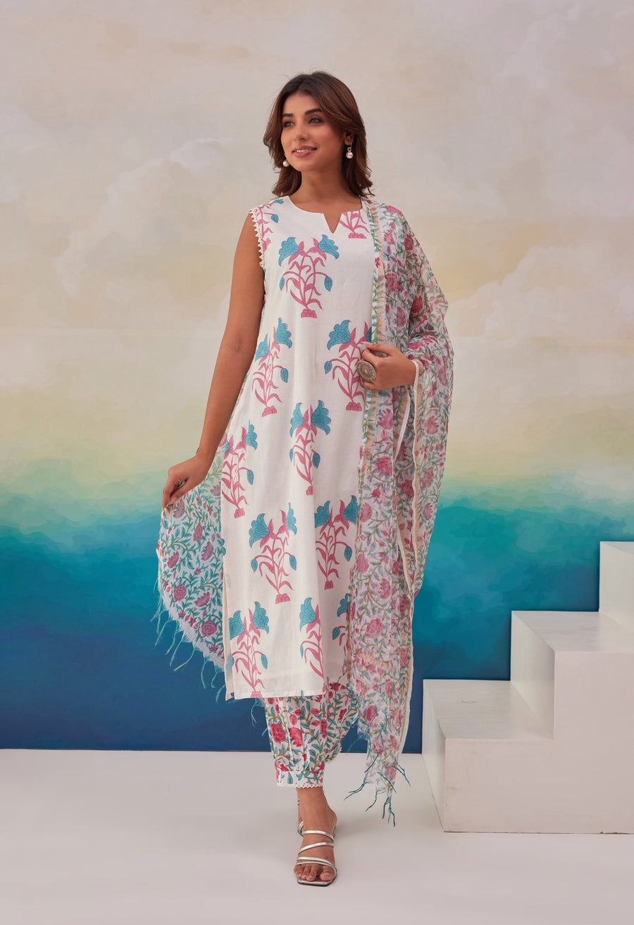 White Hand Block Printed Kurta set With Doriya Dupatta